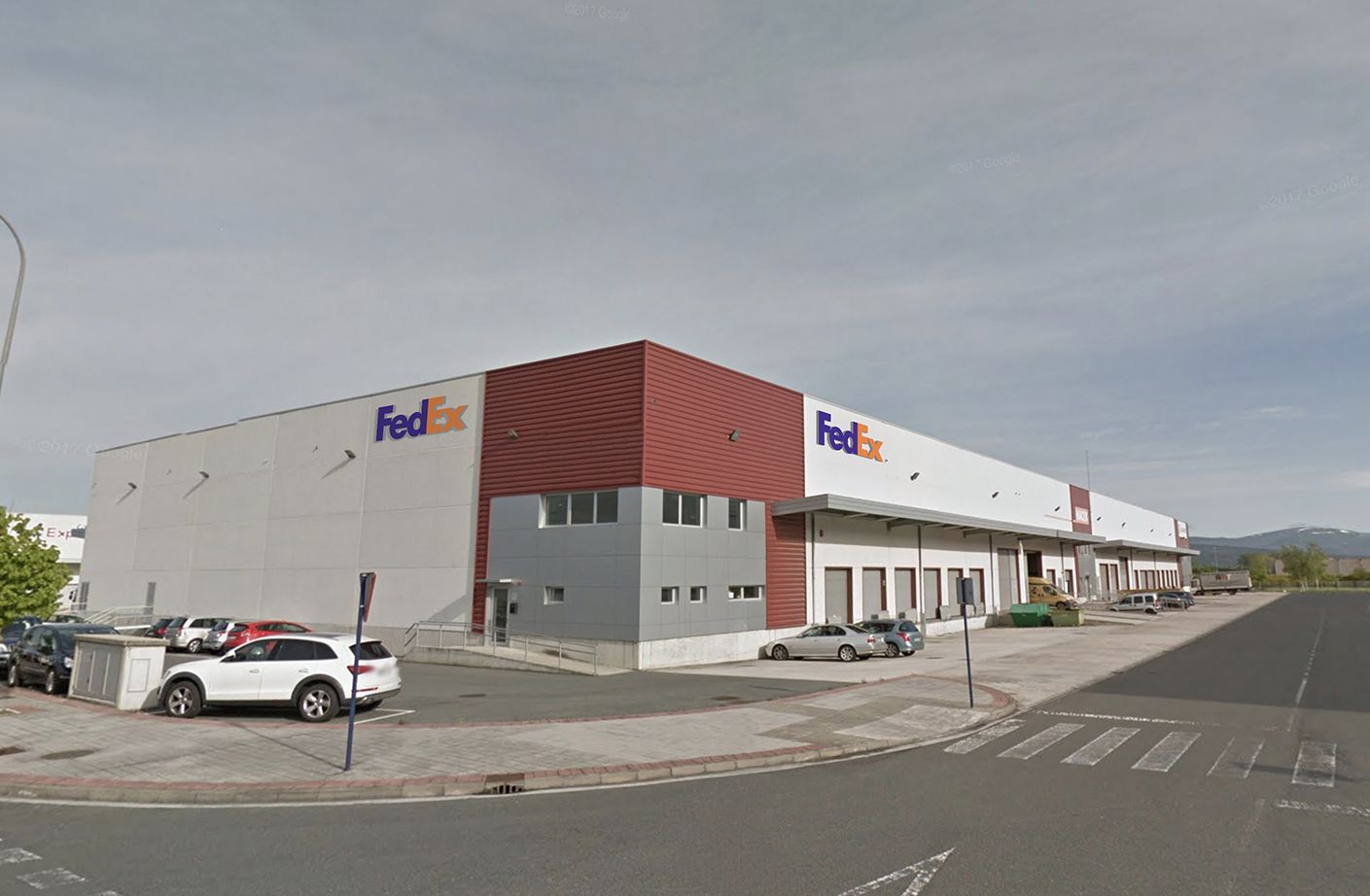 FedEx Express abre un nuevo centro de operaciones terrestre en Vitoria ...