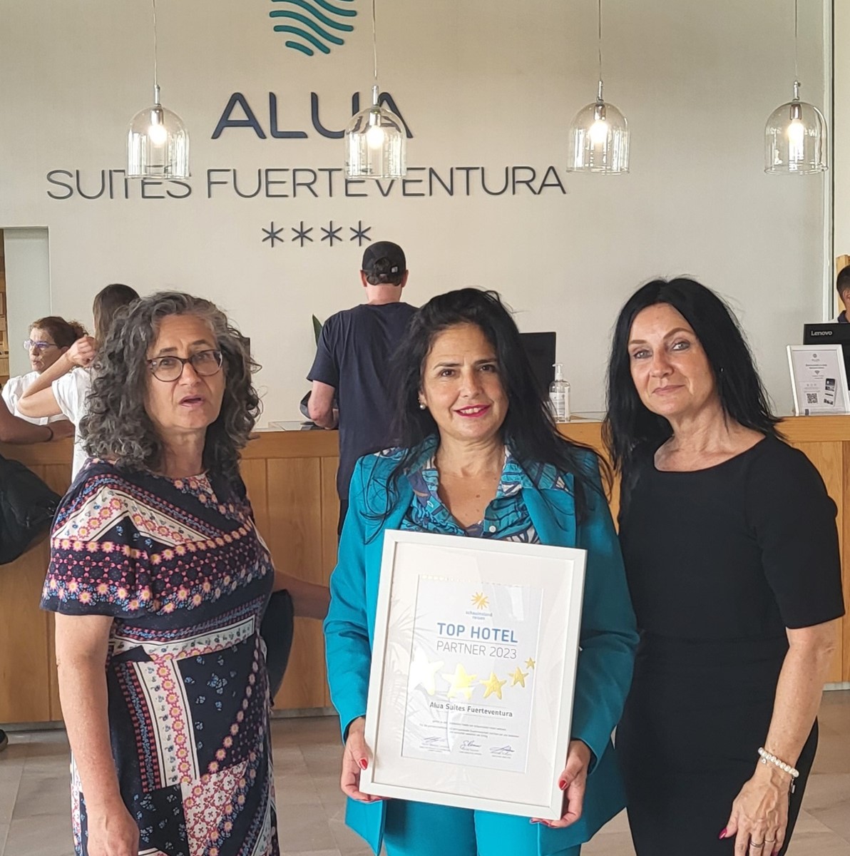 Alua Suites Fuerteventura obtiene el premio Top Hotel Partner 2023 ...